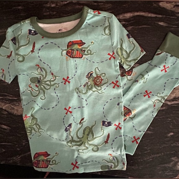 fish stix | Pajamas | New In Bag Fish Stix Underwater Treasure Pajamas ...